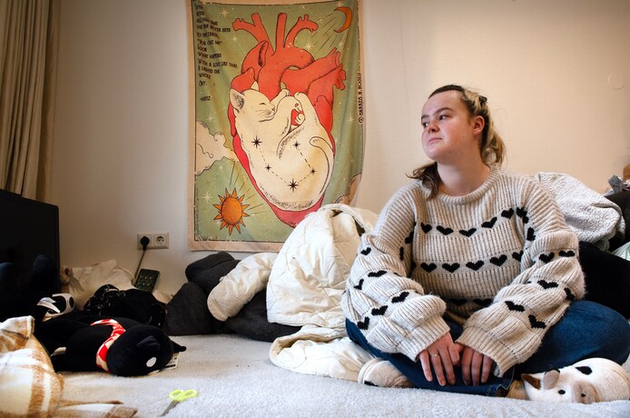 Jette (22) moet haar huis uit, maar heeft nog niks nieuws: ‘Heb al ...