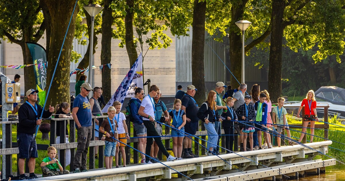 Jeugd kan vechten met een joekel van een ‘vis’ (en krijgt er een hengel ...