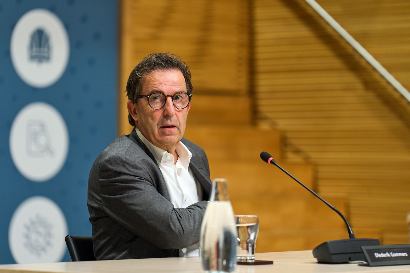 Kijk mee met verhoor RIVM-rekenaar die alarmerende modellen maakte vóór ...
