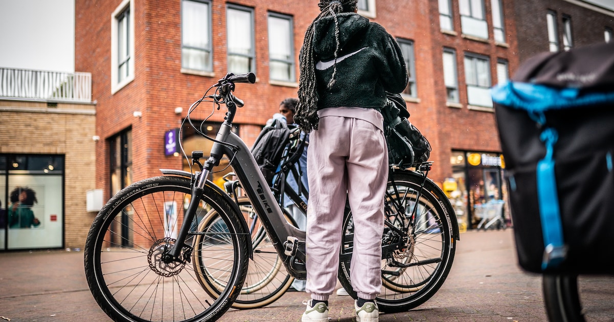 Leerlingen mogen fietsaccu niet meer in school bewaren of opladen, en ...
