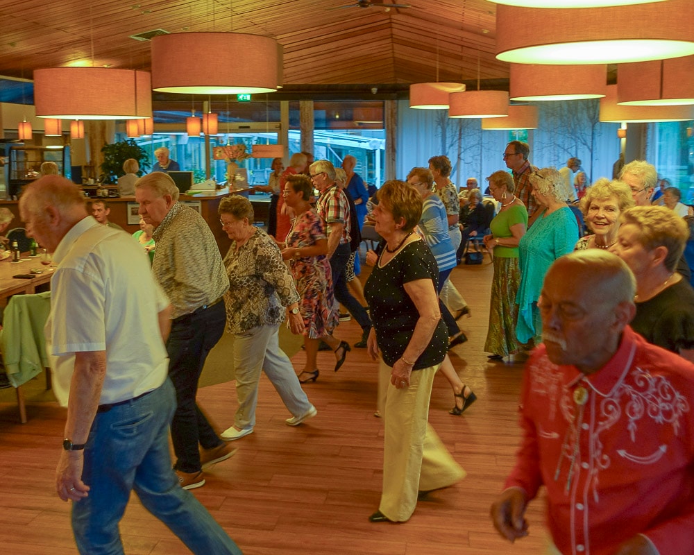 Seniorendansavond in Nijmegen met Jan Kersten | Foto | gelderlander.nl