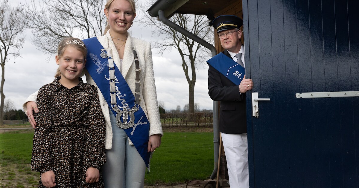 Hoe het kan dat deze schutterij in Oud-Dijk alleen maar vrouwen aan de ...