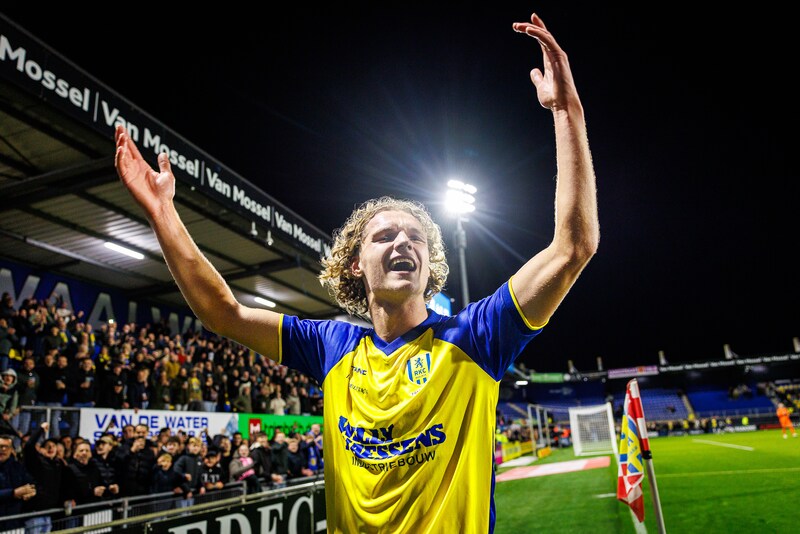Koploper ADO Den Haag ziet concurrent Cambuur verliezen, ook Roda JC ...