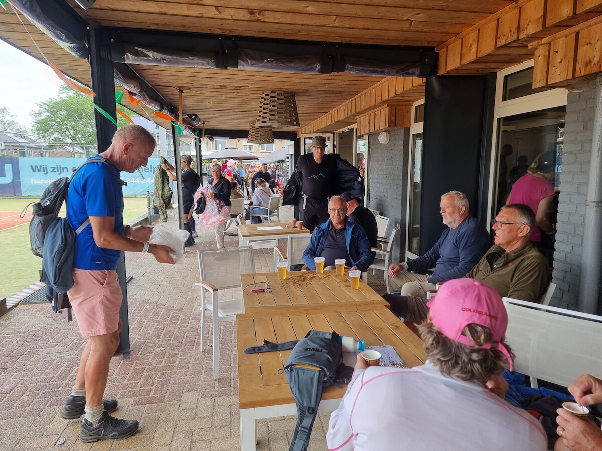 Wandelaars Vierdaagse ontdekken ‘nieuwe’ rustplek in Beuningen: ‘Even ...