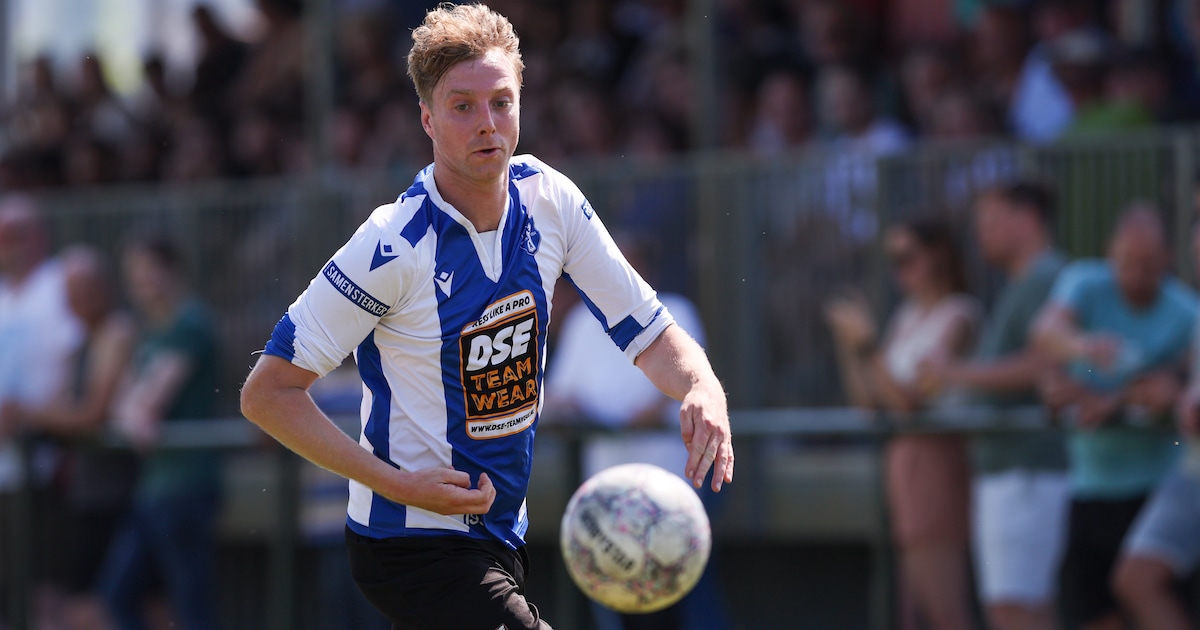 Job Seinen krijgt na 12 jaar en ruim 100 goals zijn afscheidswedstrijd ...