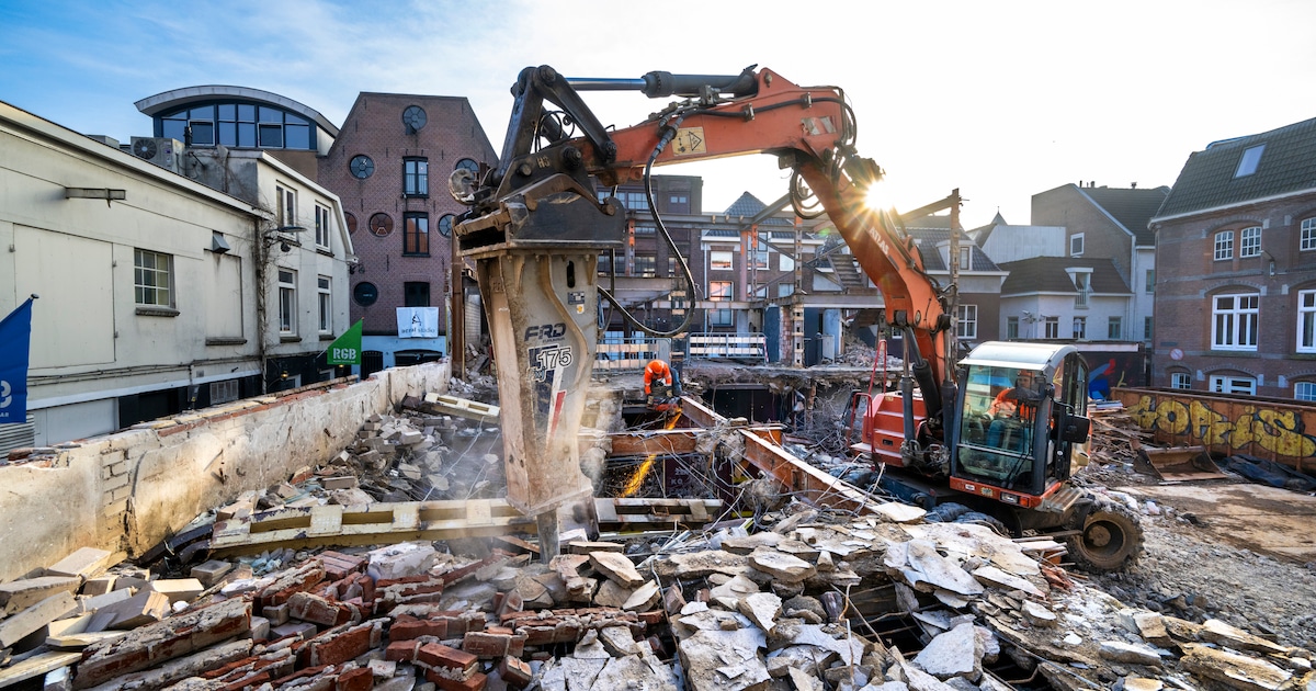 Waarom de sloop van deze oude disco bij de Korenmarkt een hele klus is ...