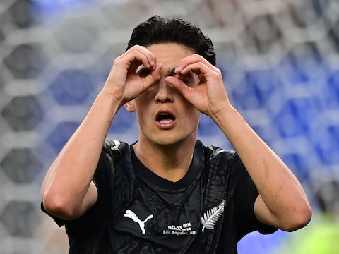 LIVE WK voetbal | Droomstart Nieuw-Zeeland in beladen duel met Iran ...