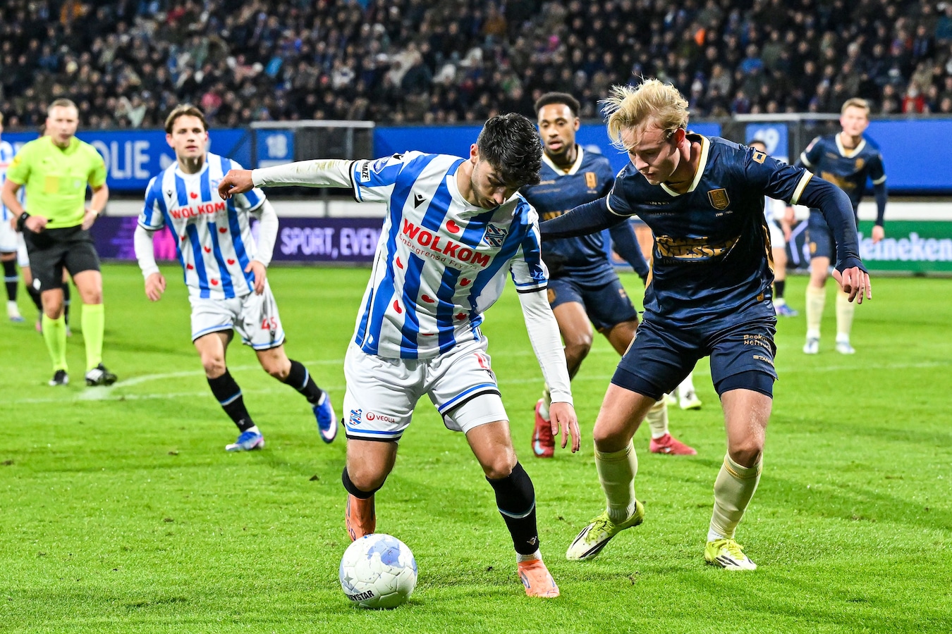 LIVE | RKC leunt op defensie in bekerduel, Heerenveen domineert maar ...