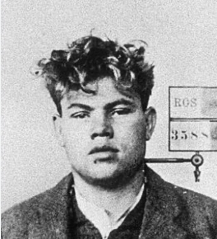 Leipzig eert Marinus van der Lubbe met nieuw graf en herdenkingssteen ...