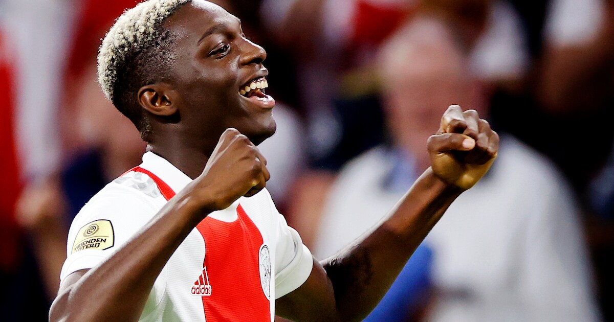 Daramy laat meteen zien waarom Ajax miljoenen voor hem heeft neergelegd ...