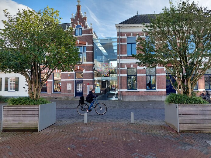 Zundert krijgt een bibliotheek, eerst tijdelijk in het Van Goghhuis ...