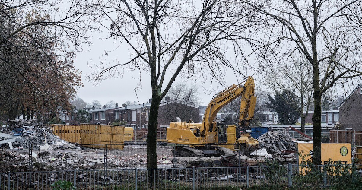 Sloop scholen in Zevenaar in volle gang: ‘Daar gaat mijn basisschool ...