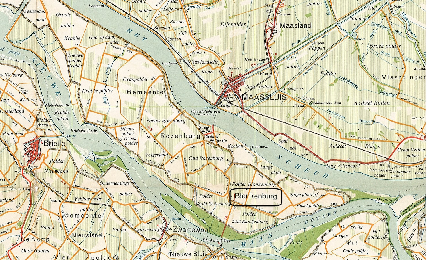 Fred woonde in Blankenburg, dat van de kaart werd geveegd voor de haven ...