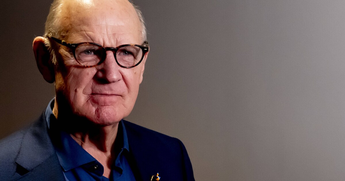 Philip Freriks verloor zijn broer Jantje in de oorlog en dat veranderde ...