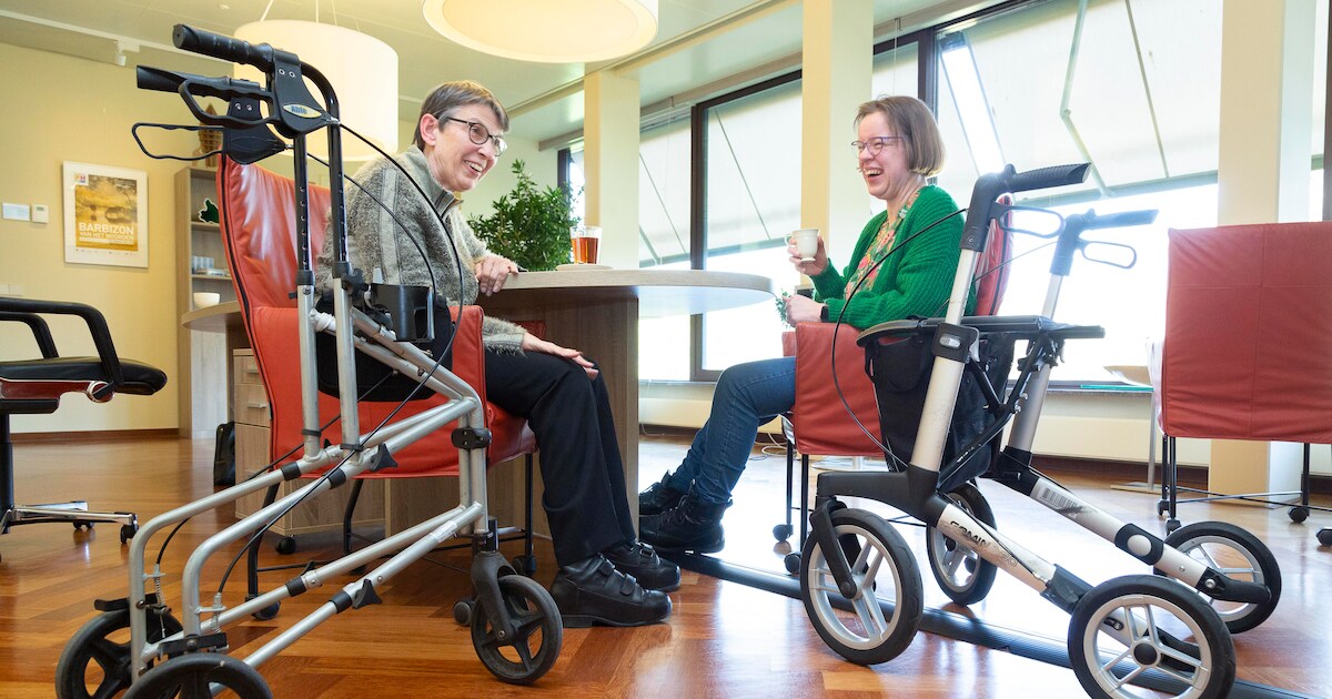 Annemieke is spastisch en vraagt Jetta Klijnsma om tips: ‘Met dezelfde ...