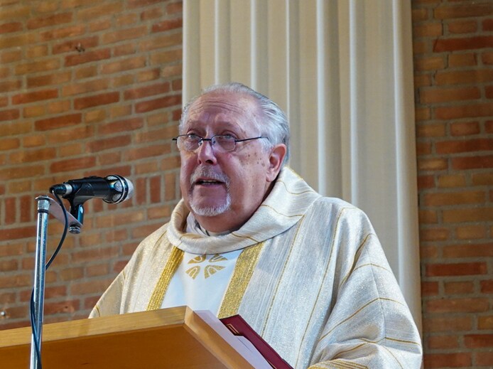 Emeritus pastoor viert 30-jarig priesterjubileum in Zutphen | Zutphen ...