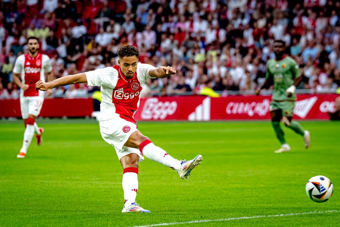 Devyne Rensch kan over 9 maanden transfervrij vertrekken bij Ajax: ‘We ...