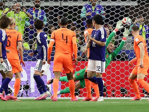 Oranje laat zege glippen in openingsduel: Japan slaat na prachtgoal ...