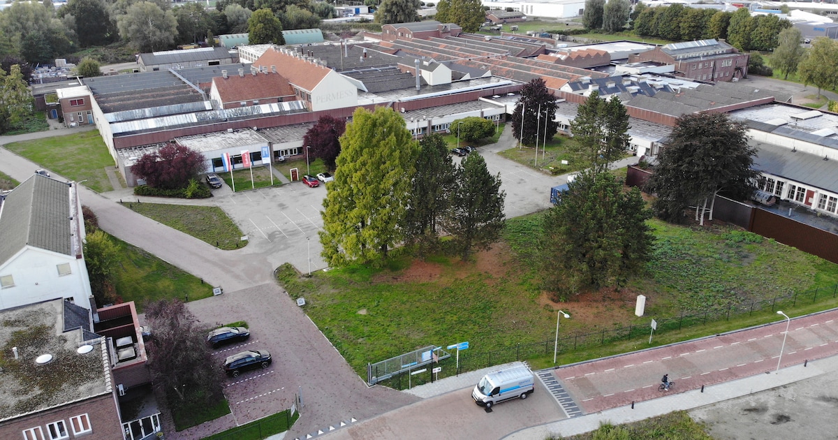 Wat moet er gebeuren met de voormalige fabriekspanden op het terrein ...