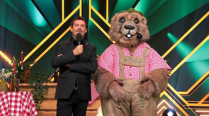 Alle hints voor finale The masked singer op een rijtje: wie schuilen er ...