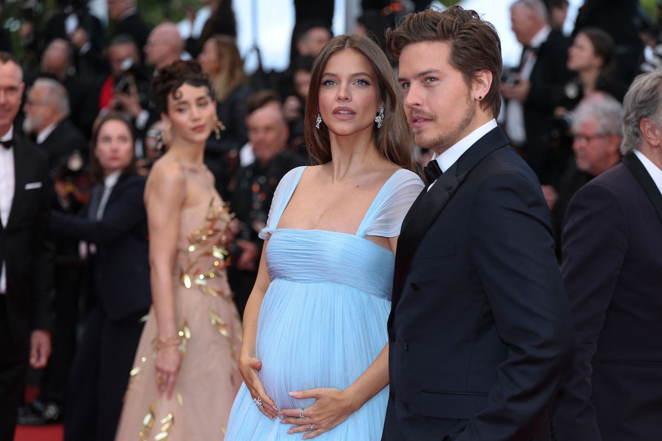 Model Barbara Palvin en acteur Dylan Sprouse verwachten eerste kindje ...