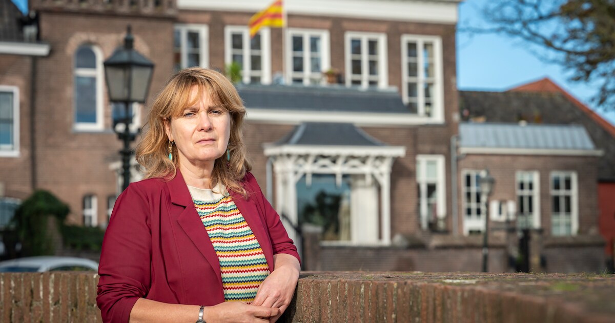 Burgemeester roept ouders op: ‘Let op uw kind dat nu al vuurwerk ...