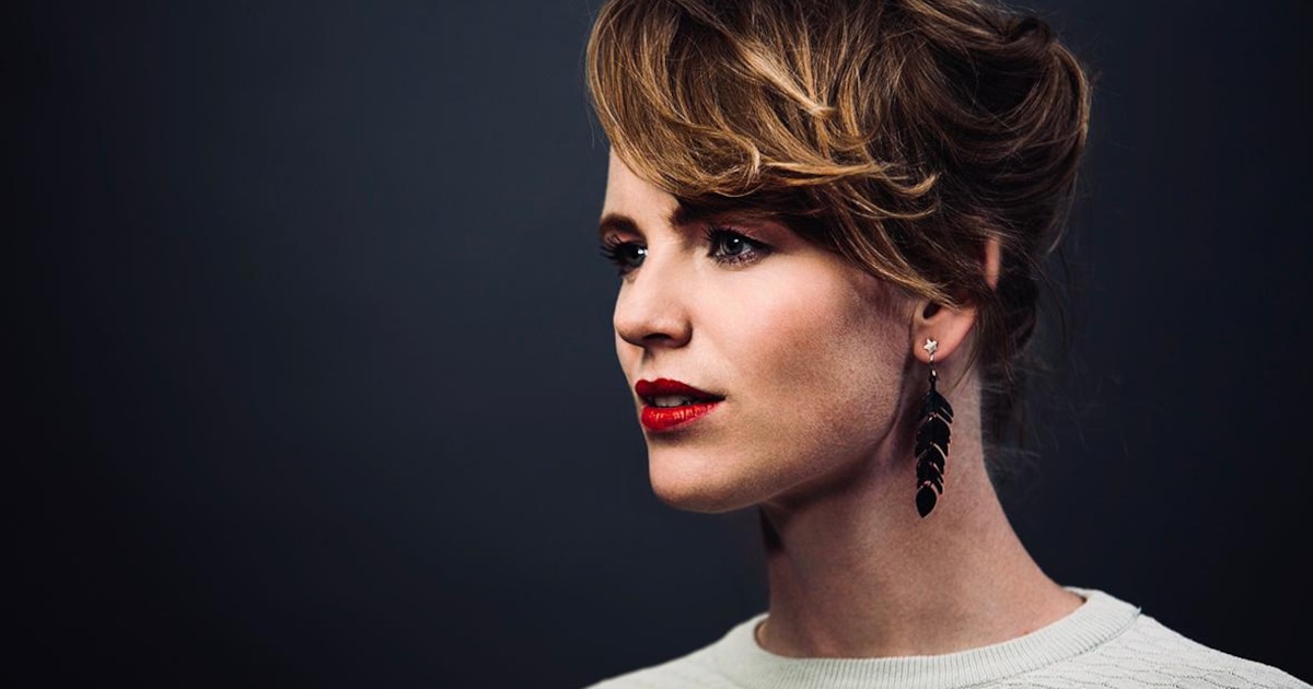 Americana-zangeres Mattanja Joy Bradley treedt op in Kranenburg-Niel ...