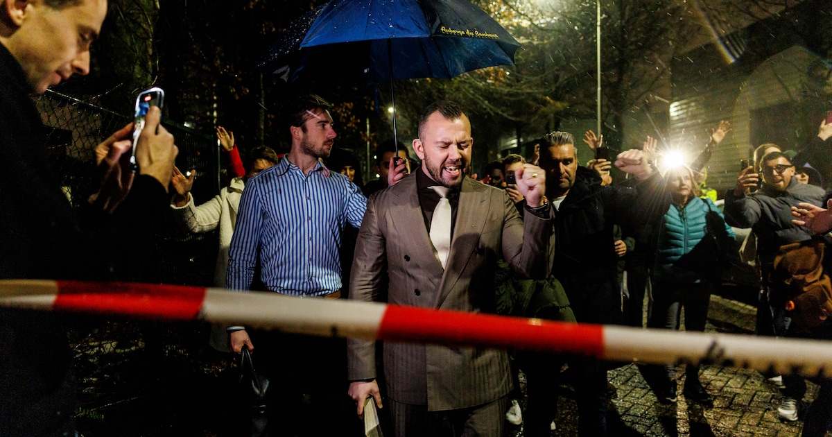 Hij zegt dementie te kunnen genezen en laat zich rondrijden in BMW: wie ...