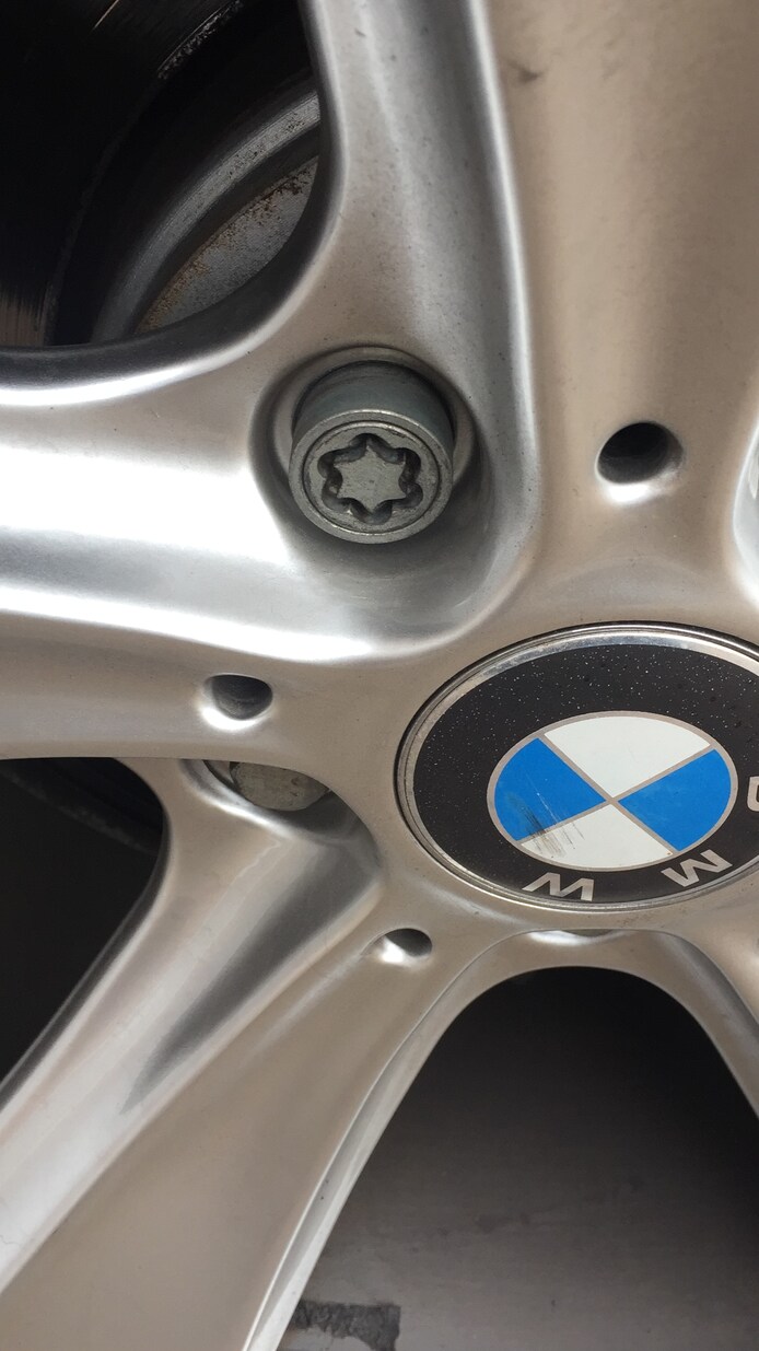 Met deze tips voorkom je dat dieven jouw auto strippen | Auto ...