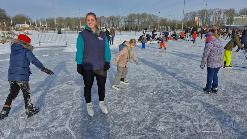 LIVE Sneeuw | Volop schaatsen op natuurijs: ‘Geniet ervan zolang het ...