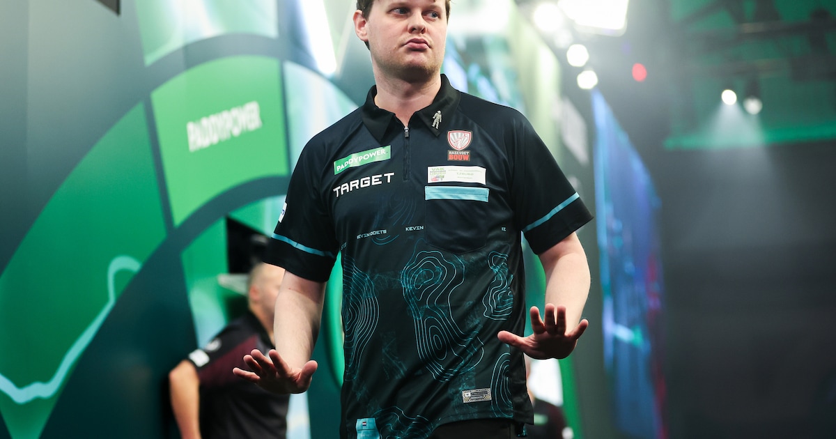 LIVE WK darts | Kevin Doets op wonderbaarlijke wijze weer op gelijke ...