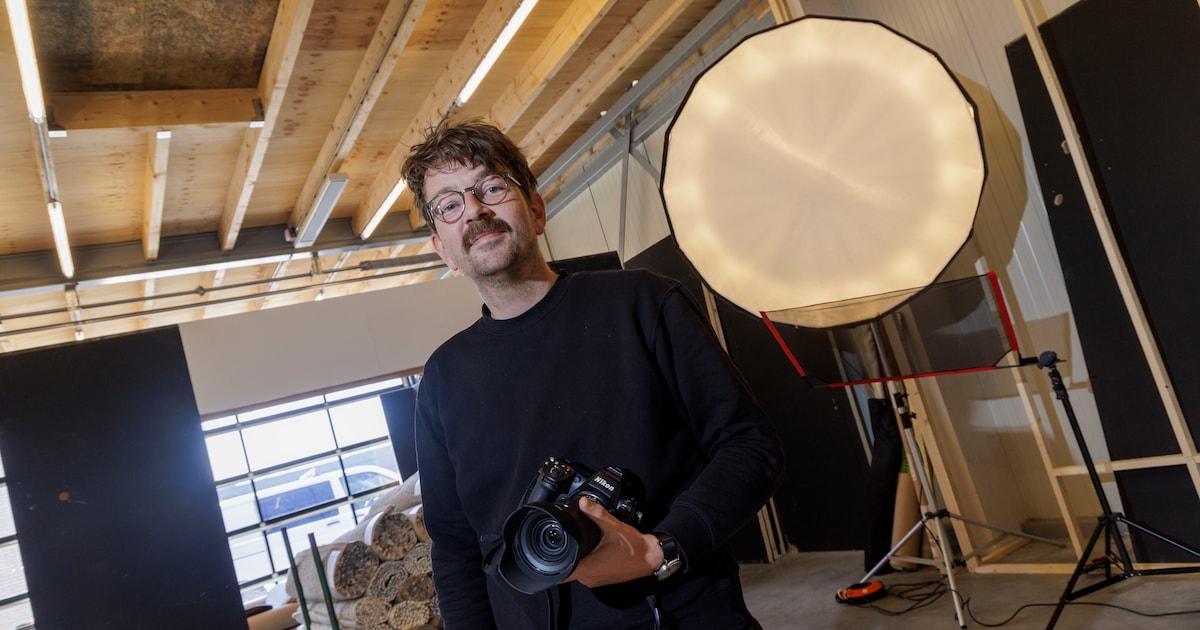 In deze studio kan fotograaf Richard álles naar zijn hand zetten: van ...