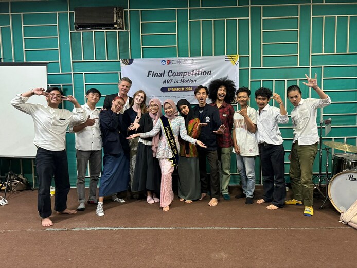 Kunstproject Doesburger Hammink maakt veel los in Indonesië: ‘Nederland ...