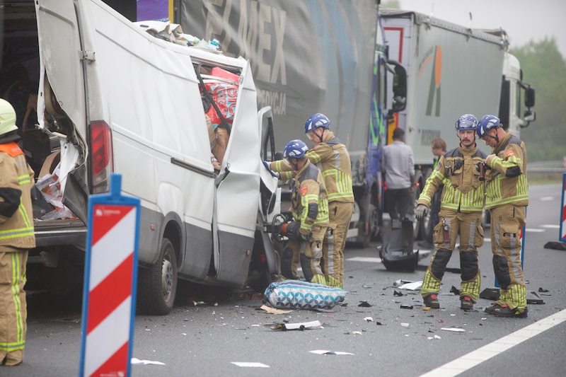 Tragedie op A1: opnieuw overlijdt een automobilist door botsing in ...