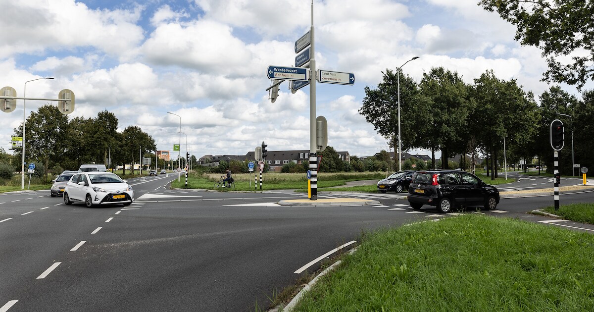 Duiven gaat oplossingen bedenken voor drie drukke kruispunten | Duiven | gelderlander.nl