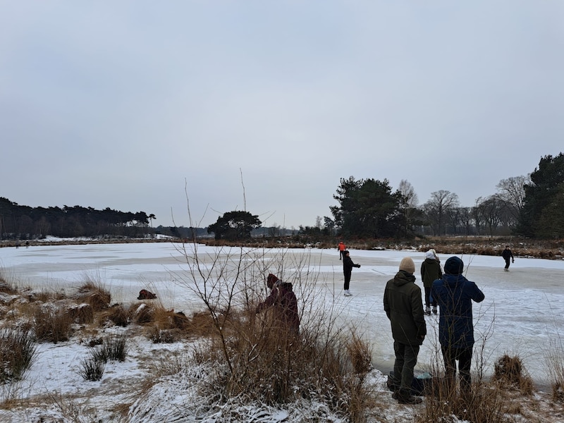 LIVE Sneeuw | Volop schaatsen op natuurijs: ‘Geniet ervan zolang het ...