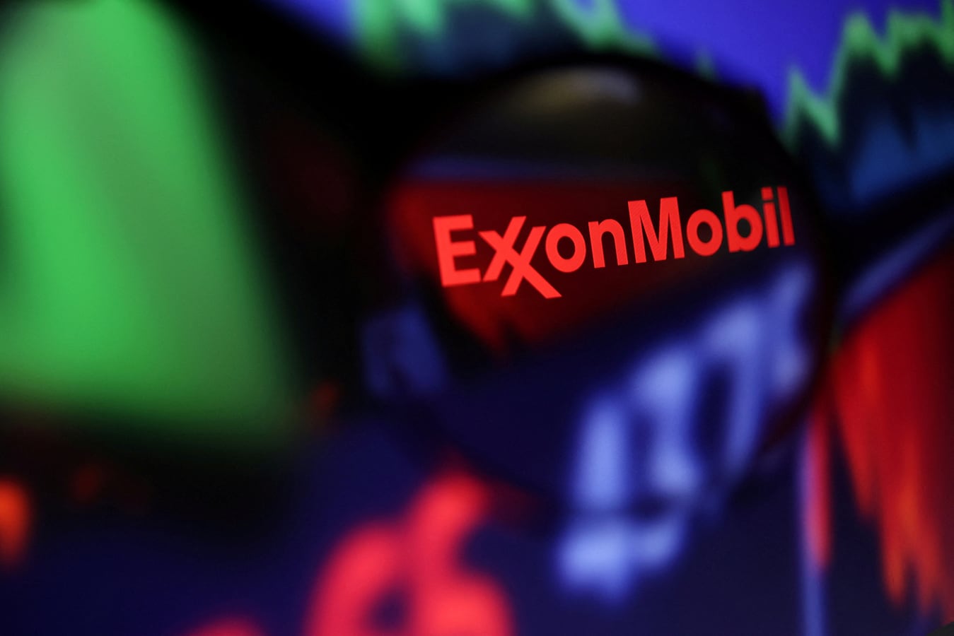 Olieconcern ExxonMobil weet sinds jaren 70 al dat de olie-industrie ...