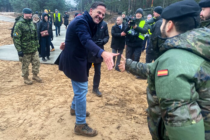 Bij de Navo zijn ze blij met Mark Rutte, alleen de beveiliging kreeg ...