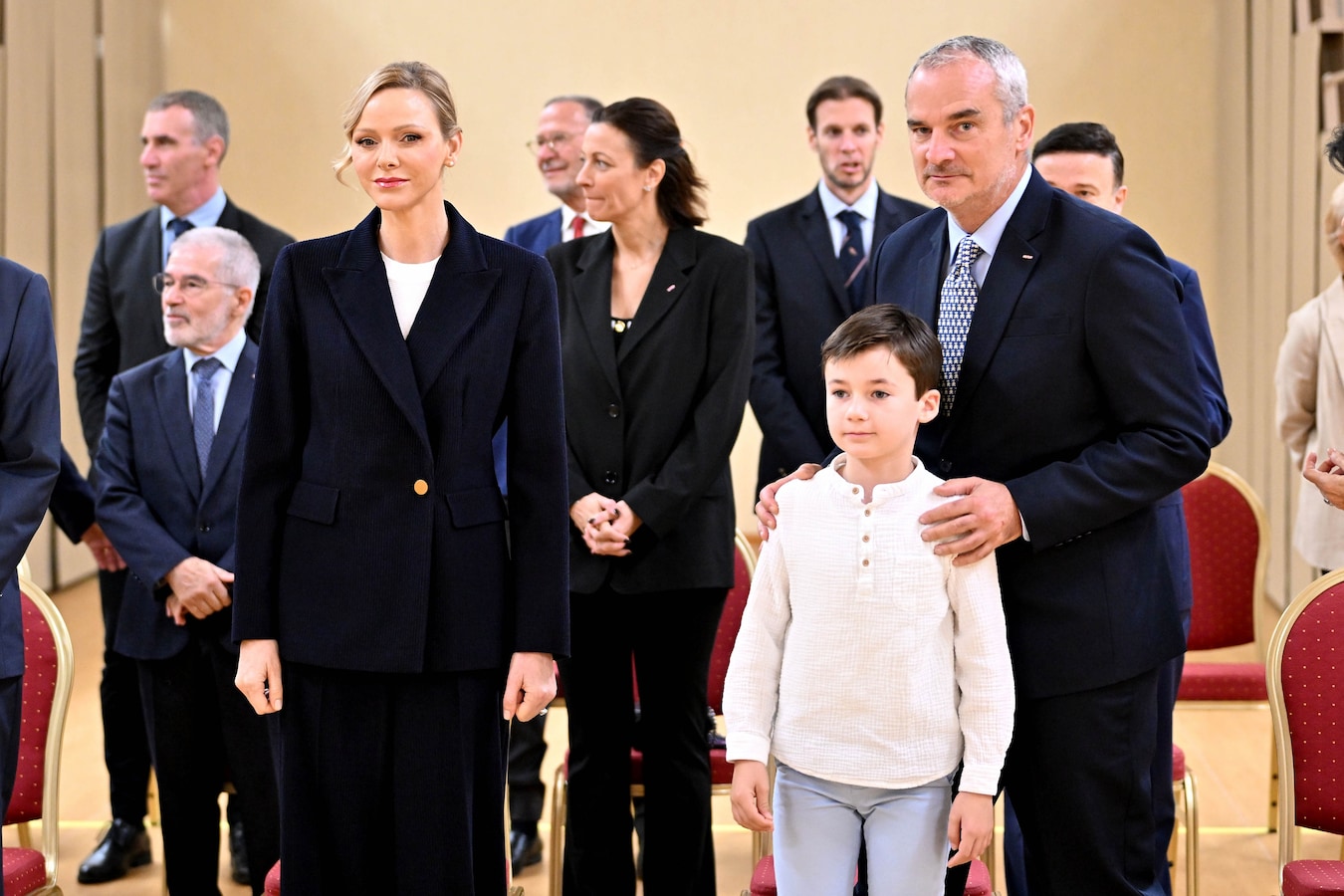 Prinses Charlene liet in Monaco zien dat ze nog steeds dol is op de ...