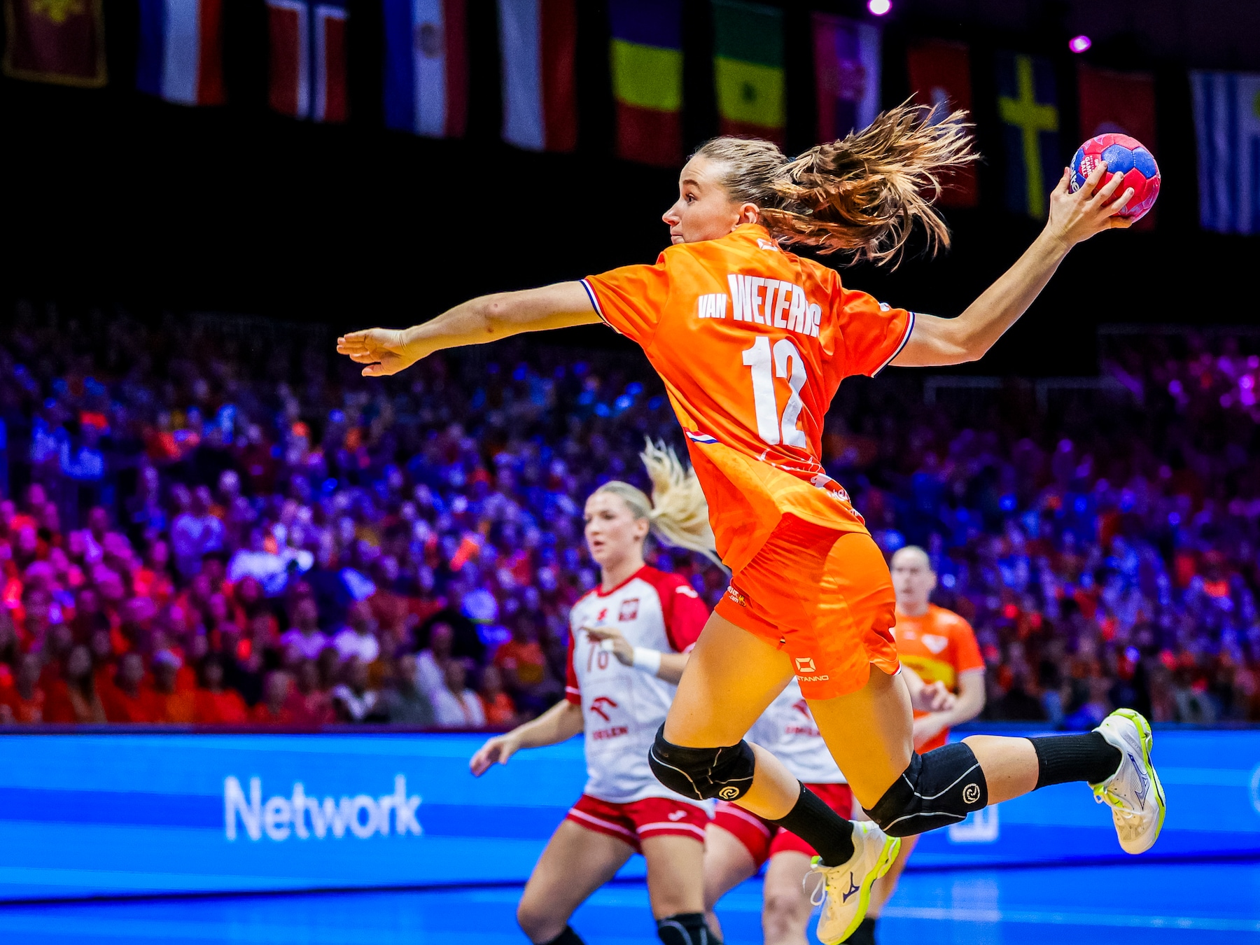 Puck Moonen (29) onder het mes voor de nachtmerrie van menig wielrenner ...