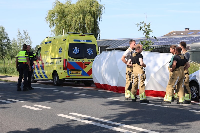 Fietser (80) overleden na botsing met auto: hulp mocht niet meer baten ...
