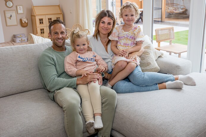 Ziekte van dochtertje Chloé (6) liet Bart van Hintum anders leven: ‘In ...