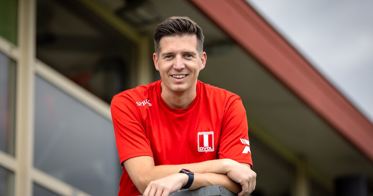 Nick Bender is er nu, nieuw bij DVOL, wél als de kippen bij: ‘Die fout ...