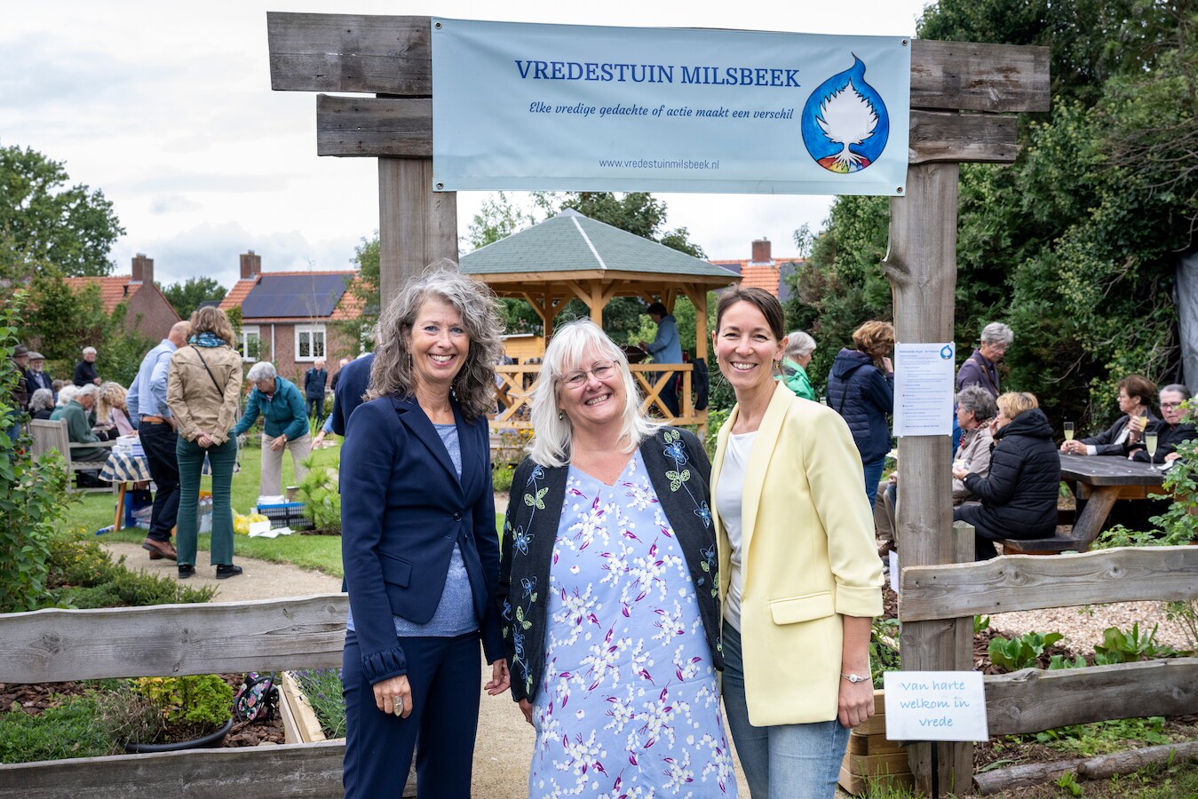 Hoe de wereldvrede ook gewoon hier en nu in Milsbeek zou kunnen uitbreken | Foto | gelderlander.nl