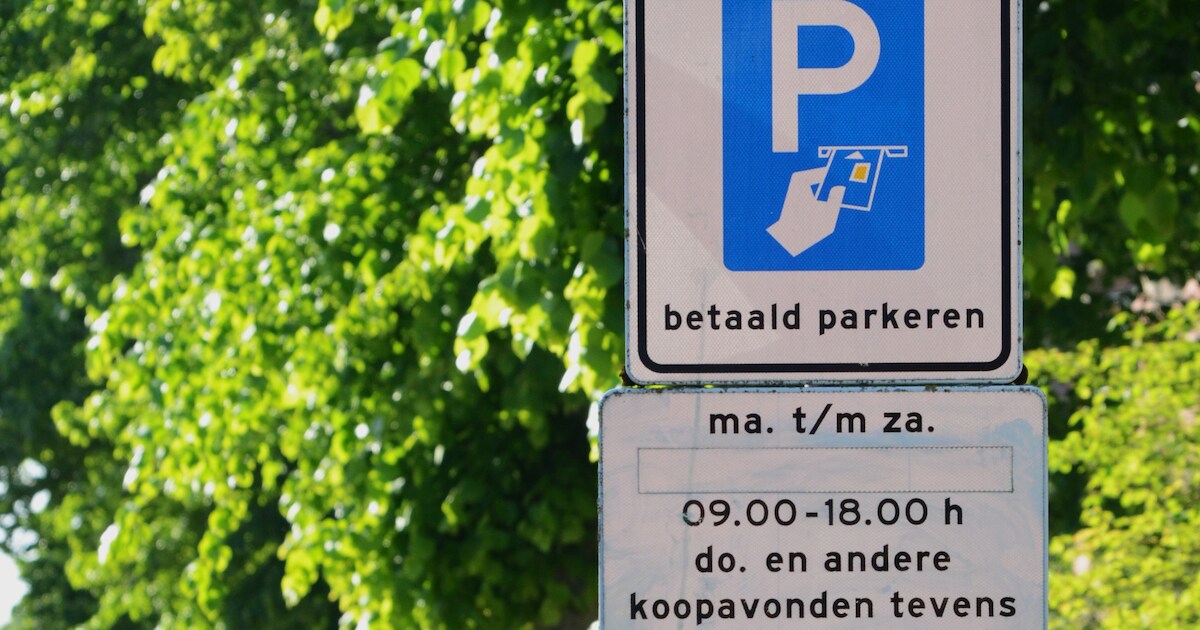 Betaald parkeren voor de deur nu wél populair | Nijmegen | gelderlander.nl