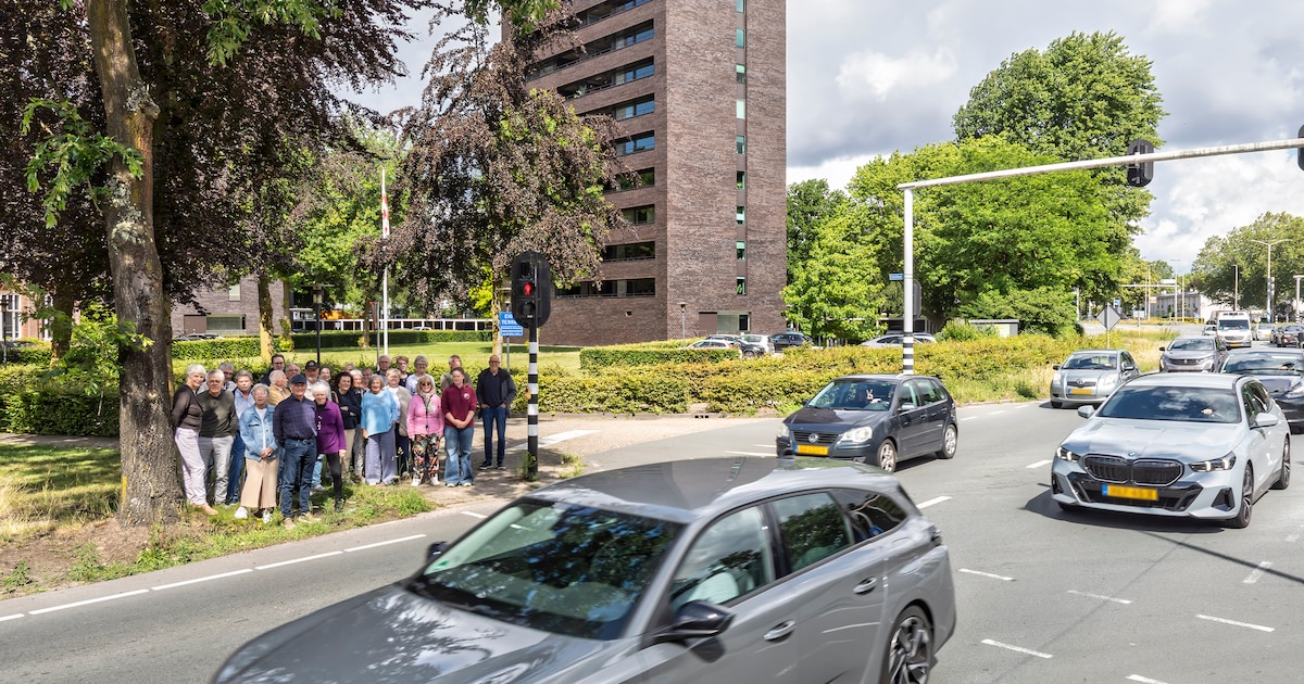 Hun kruispunt gaat op de schop, bewoners klagen: ‘Iedere dag 500 meter ...