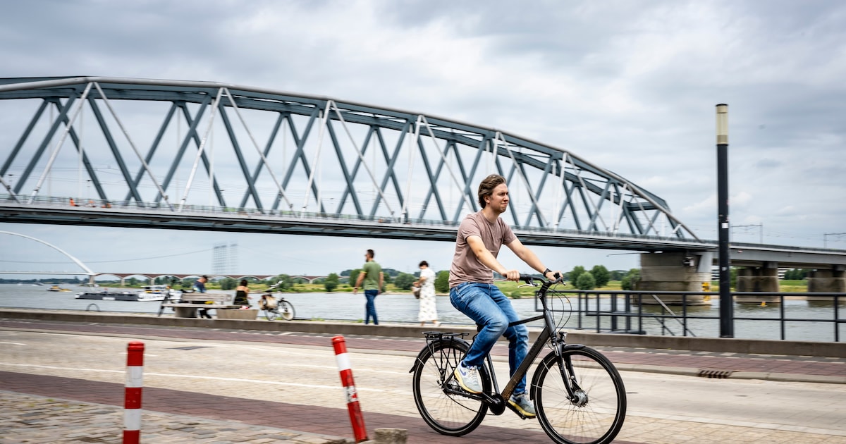Nu de Snelbinder tussen Nijmegen en Lent is afgesloten, is dit volgens ...