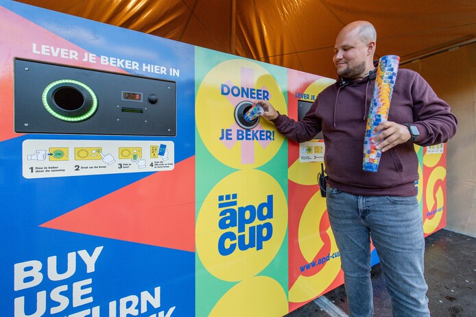 De APD Cup maakt eind aan bergen plastic afval in Apeldoorn | Apeldoorn ...
