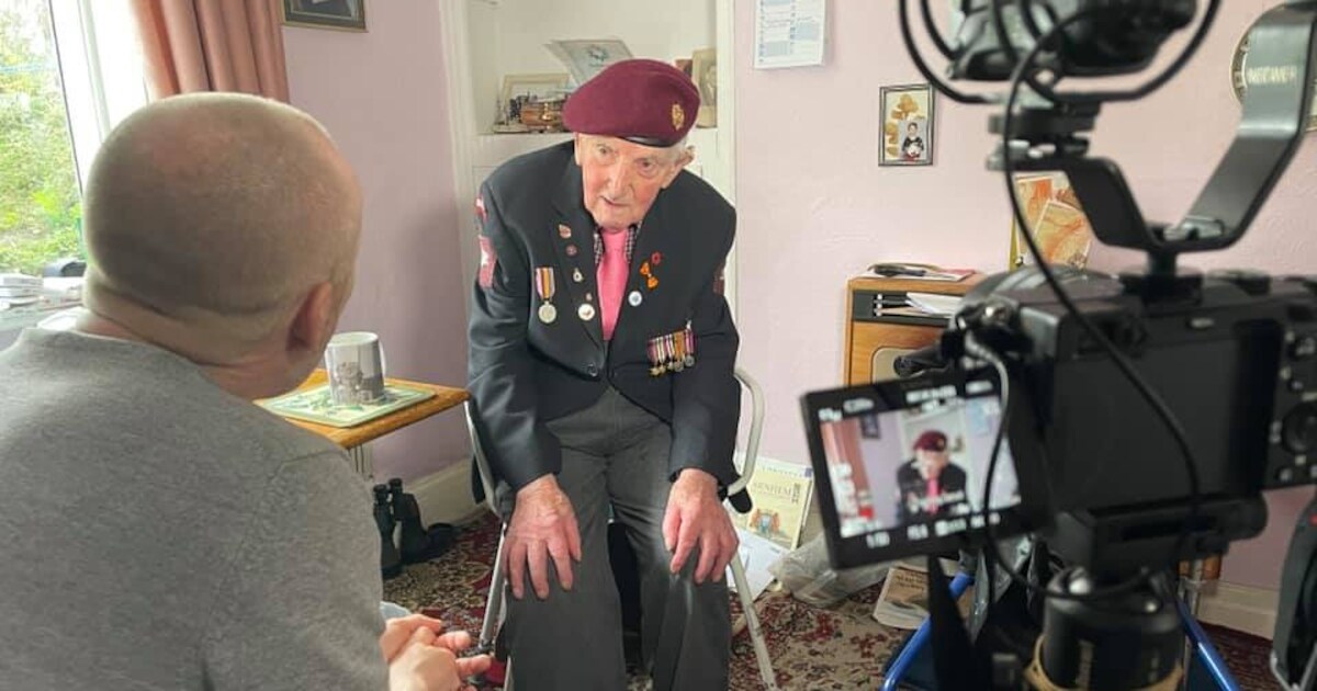 Raymond Whitwell (103), de oudste veteraan Slag om Arnhem, zegt ...