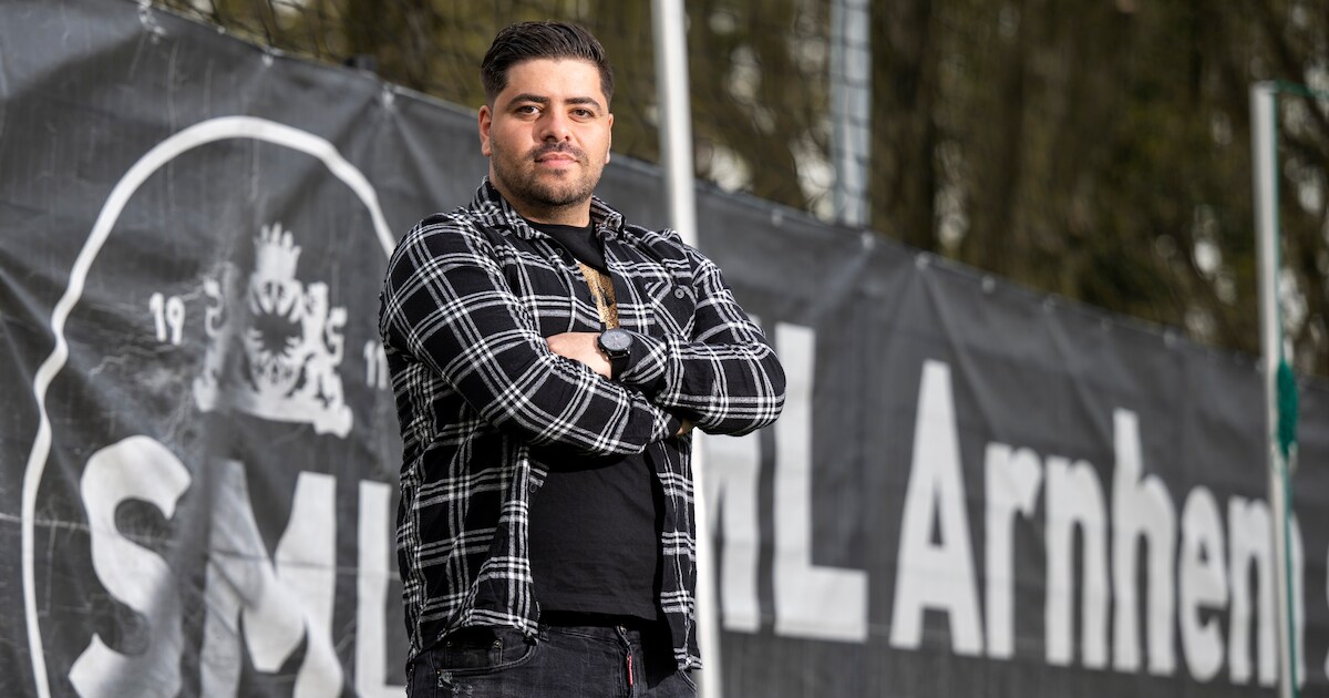 Trainer Muhaiman Samir blijft bij SML en wil om de prijzen spelen ...